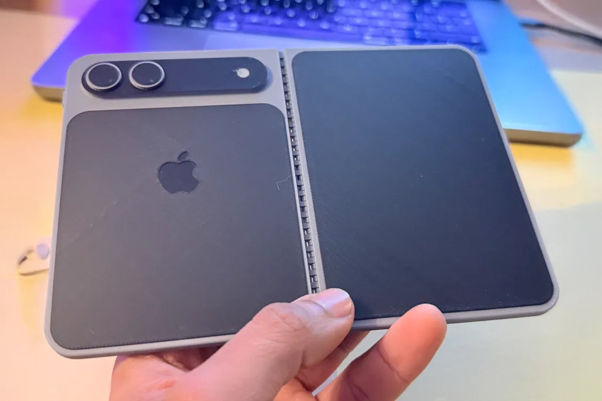 Có máy in 3D? Có thể tự in dummy iPhone Fold tại nhà